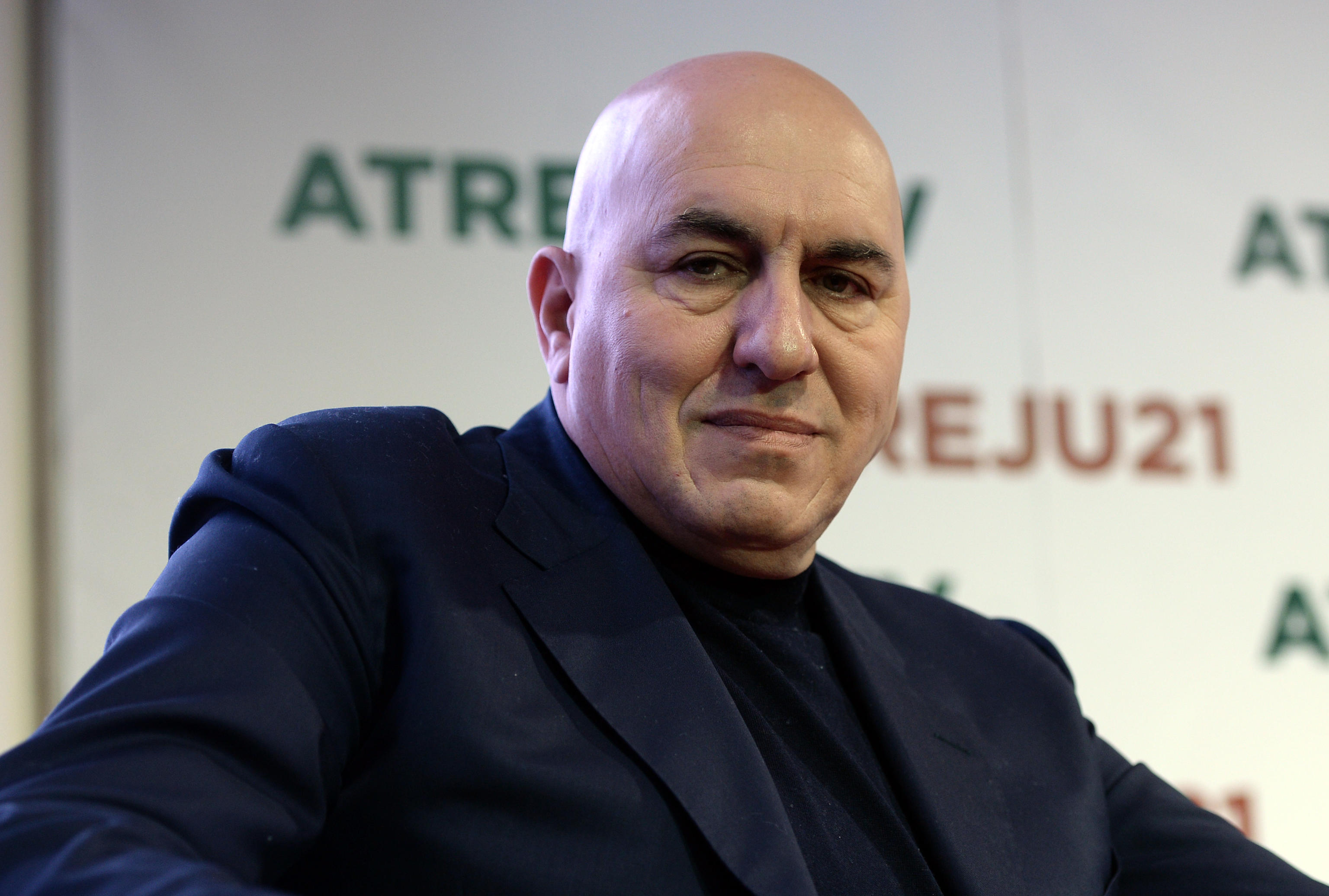 Il futuro di Fratelli d’Italia, intervista a Guido Crosetto (video) - L ...