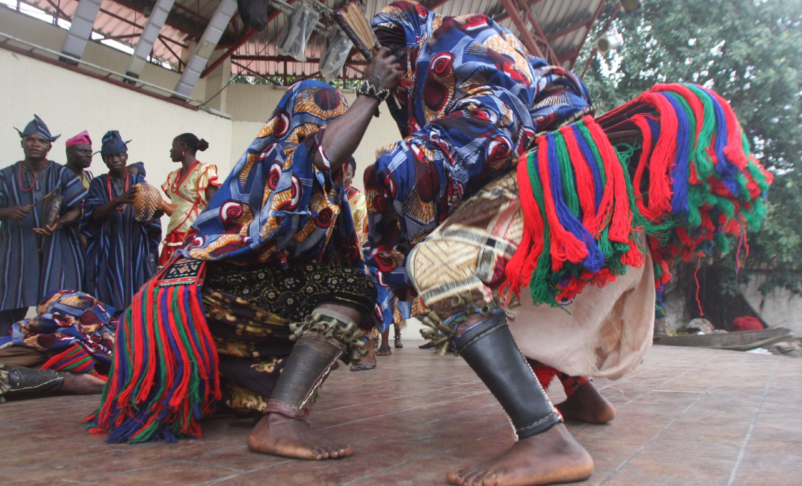 Black Axe: culto e magia nella mafia nigeriana - L'Opinione